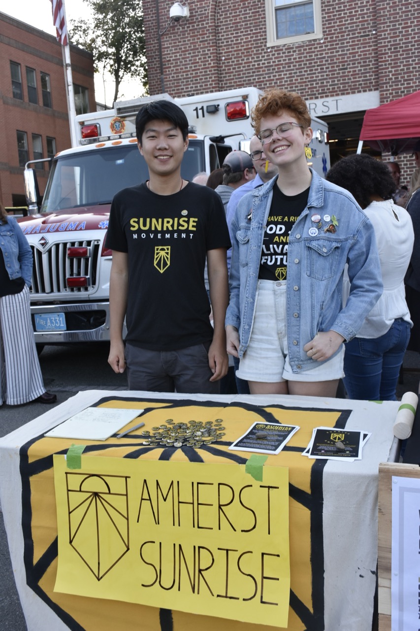 PHOTOS FROM THE 8TH ANNUAL AMHERST BLOCK PARTY - Amherst Indy