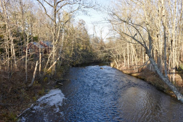 Letter: Fort River Watershed Needs Retention Dams With Navigable ...