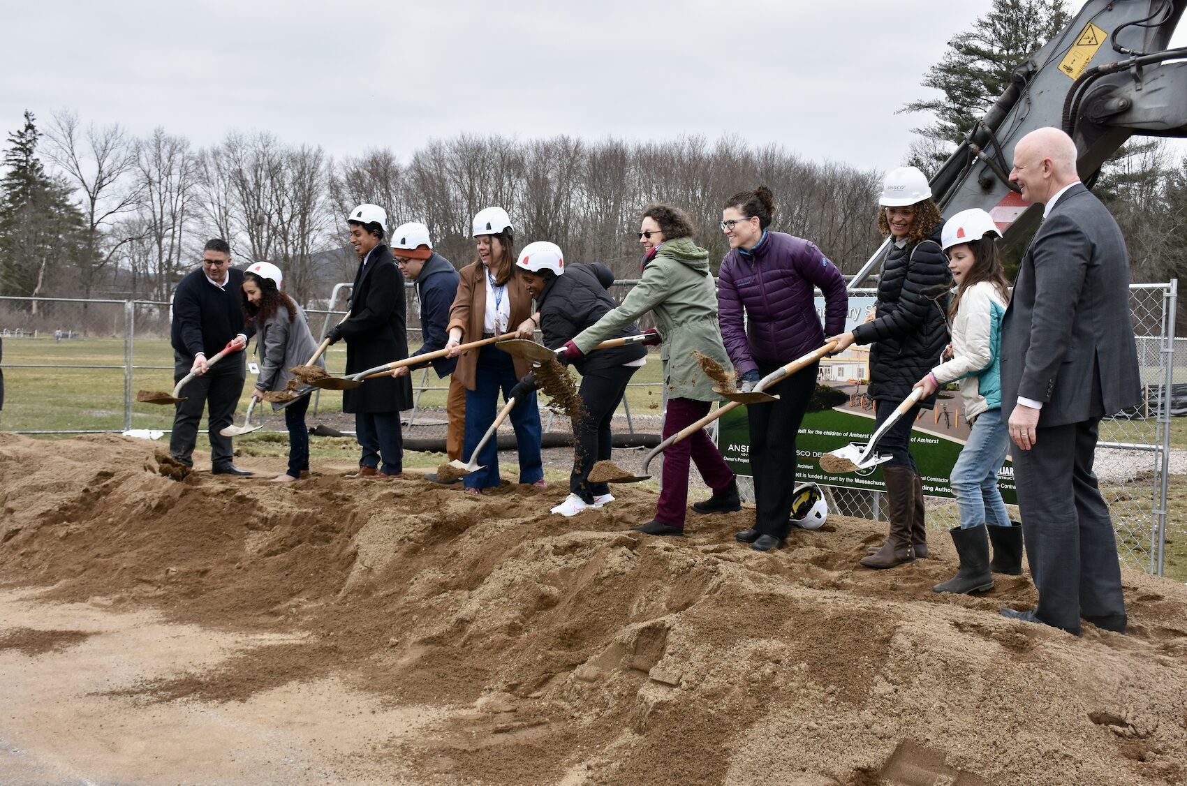 Groundbreaking at New Elementary School Ushers in Town’s First Net-zero ...